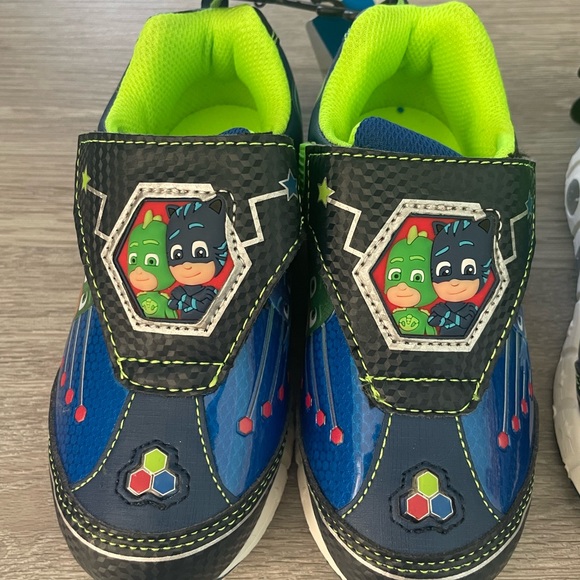 Shoes | 1 New Pj Masks Kids Light Up Sneakers | Poshmark